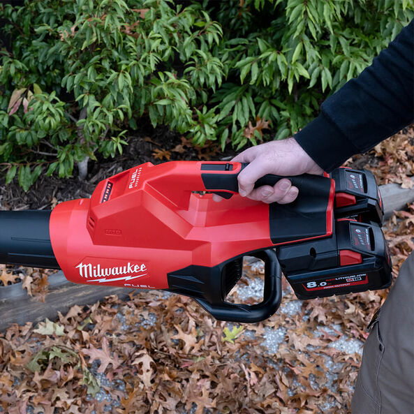 Milwaukee blower kit store